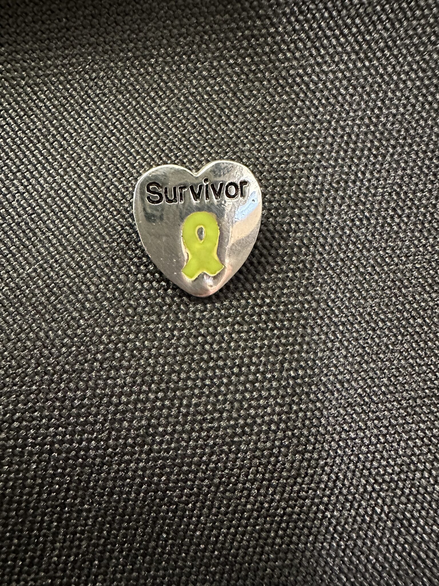 Survivor heart pin - Lymphoma Australia